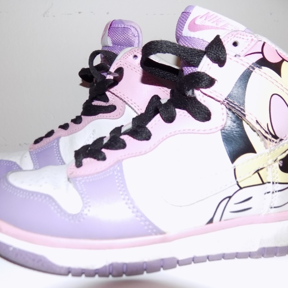 Nike | Shoes | Minnie Mouse Nike Rare Shoe | Poshmark